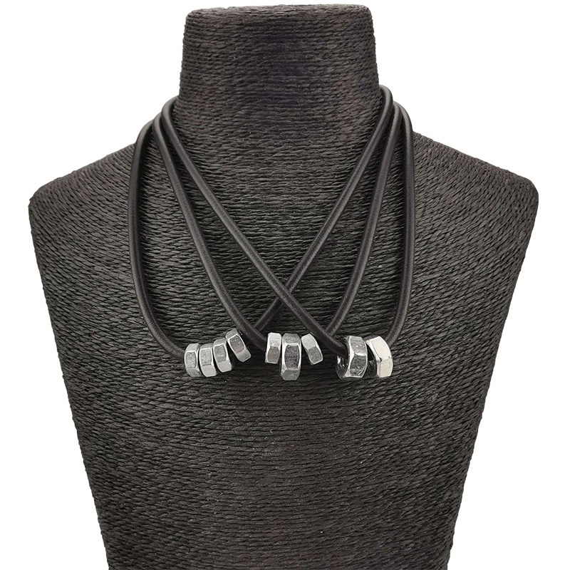 Vintage Viking & Skull Pendants: Transform Your Look